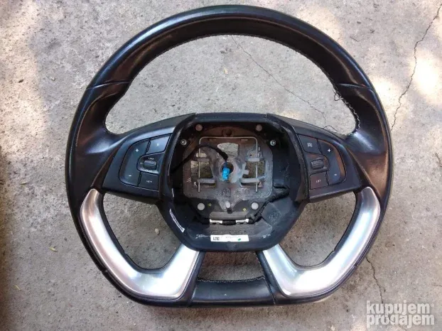 Citroen Ds 5 volan - KupujemProdajem