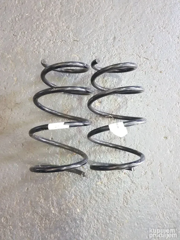 Opruge prednje Bmw x3(e83) - KupujemProdajem