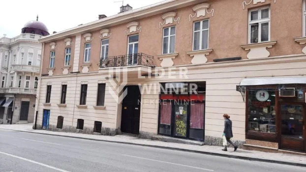 Petosoban i veći stan na prodaju - Pop Lukina, Kosančićev venac, Stari ...
