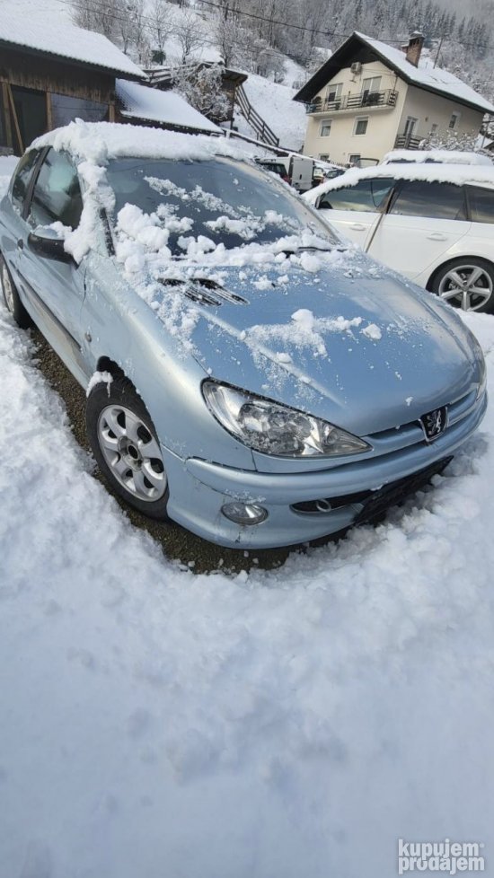 Hladnjak vode peugeot 206 - KupujemProdajem