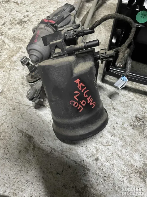 Kuciste filtera goriva opel insignia 2.0cdti - KupujemProdajem