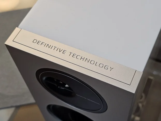 Definitive Technology Demand Series D7 High End - KupujemProdajem