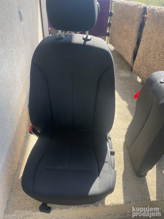 BMW f30 enterijer - KupujemProdajem