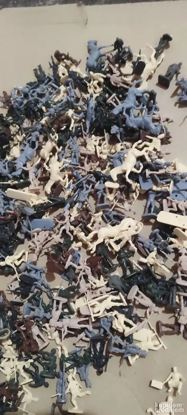 Vojnici Igracke makete mini Ww1 Ww2 - KupujemProdajem