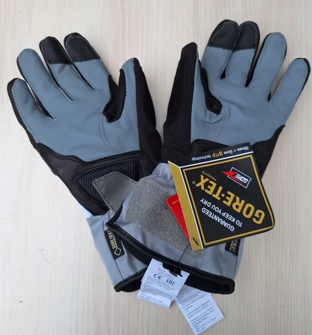 Moto rukavice BMW GORETEX crno crvene - KupujemProdajem
