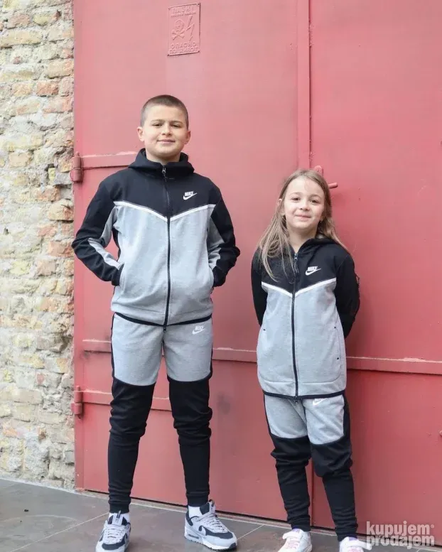 NIKE TECH FLEECE Decije Trenerke sa 1 i sa 2 zipa - KupujemProdajem