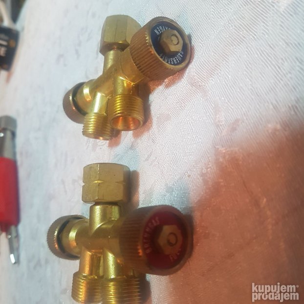 Razdelnik manometra za dva potrosaca Gloor - KupujemProdajem