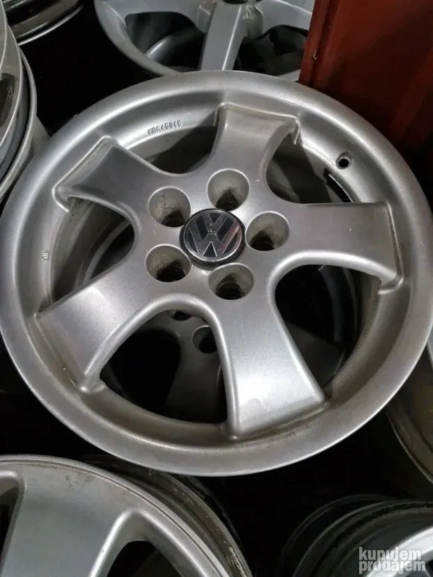ALU FELNE Golf 5.6.7 , Pasat 16 coli - KupujemProdajem