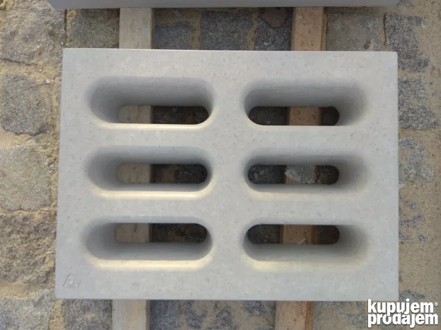 Behaton, ivičnjaci, kanalice, rešetke,kape, okapnice - KupujemProdajem