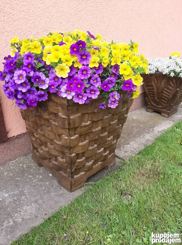 Behaton, ivičnjaci, kanalice, rešetke,kape, okapnice - KupujemProdajem