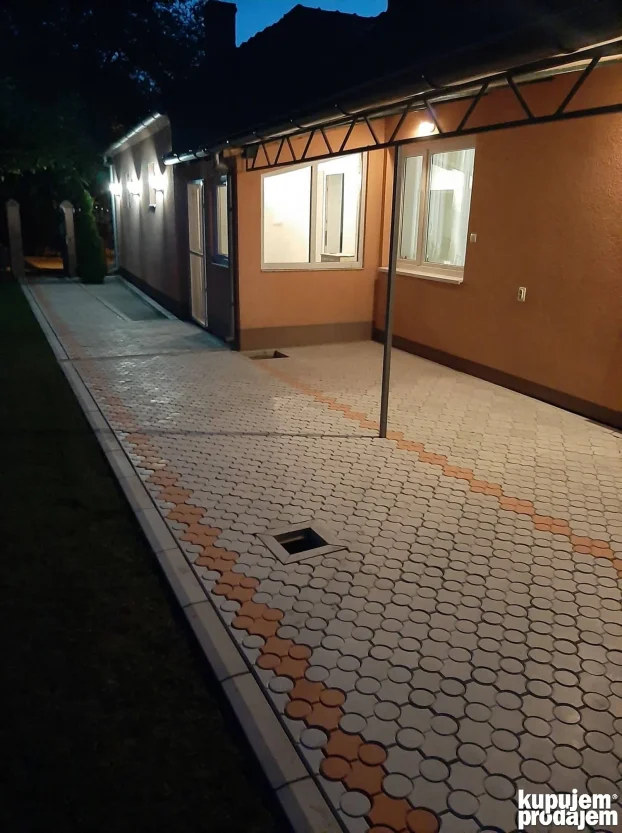 Behaton, ivičnjaci, kanalice, rešetke,kape, okapnice - KupujemProdajem