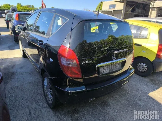 Mercedes A180 CDI W169 polovni delovi - KupujemProdajem