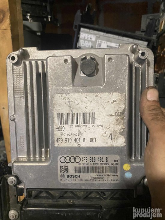 motorni racunar ecu kompjuter audi vw 4f9 910 401b - KupujemProdajem