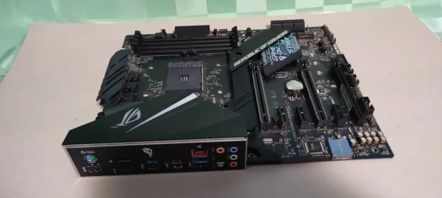 Asus ROG Strix X470-F Gaming - KupujemProdajem