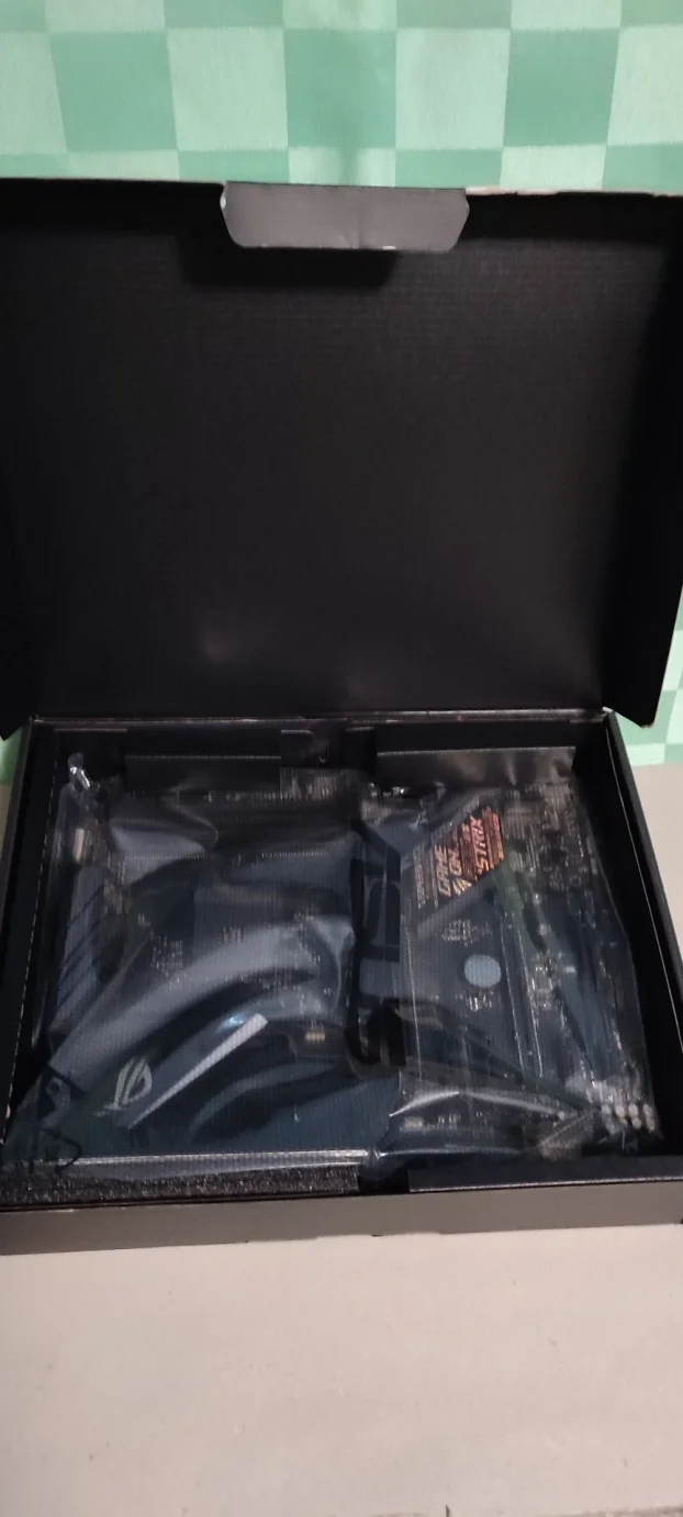 Asus ROG Strix X470-F Gaming - KupujemProdajem