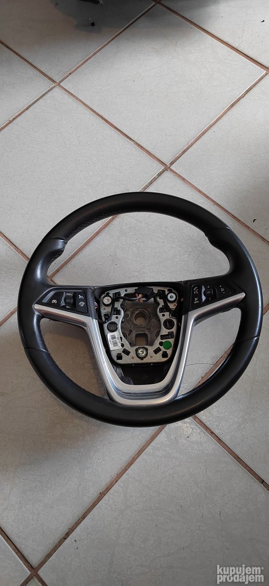 Volan kožni Opel Insignia - KupujemProdajem