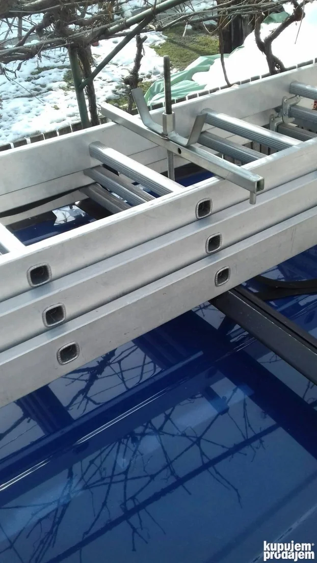 Drzaci za vezivanje merdevina na krovni nosac auta - KupujemProdajem