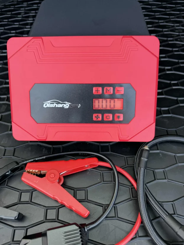 Starter za Akumulator Buster 3u1 14000mAh - KupujemProdajem