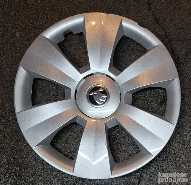 Ratkapne Škoda 15 na komad - KupujemProdajem