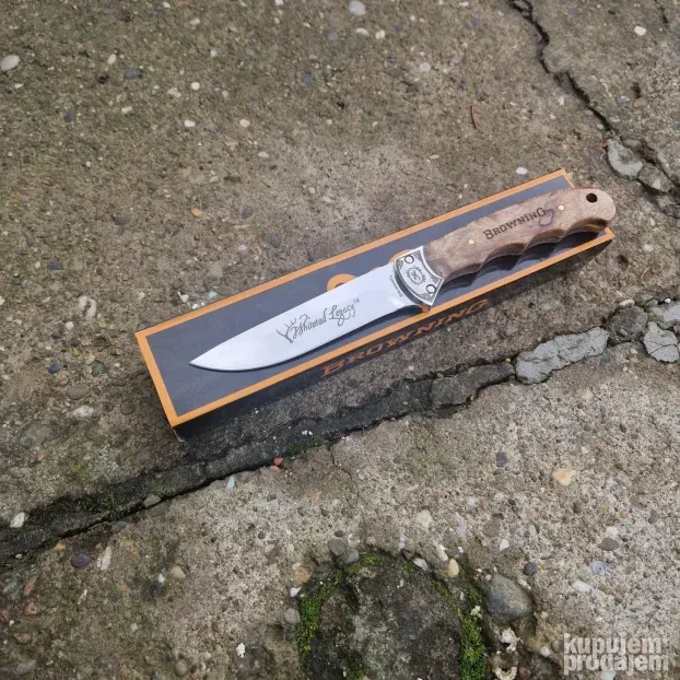 Lovacki noz sa futrolom - KupujemProdajem