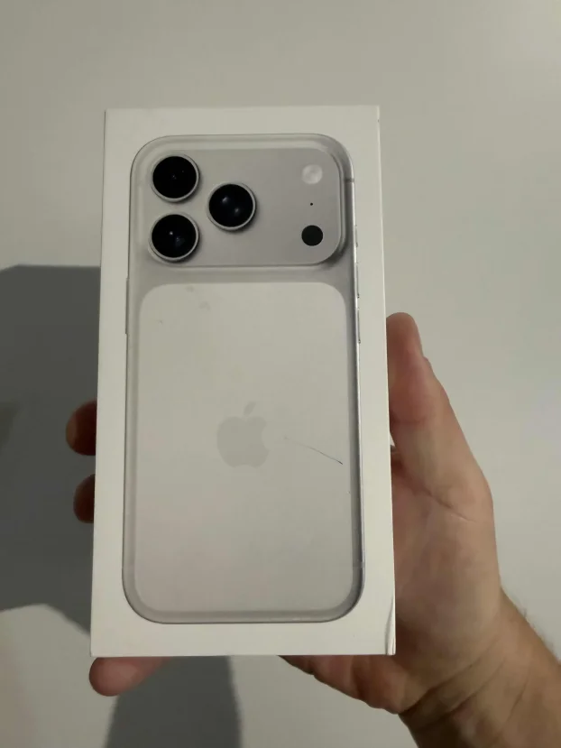Iphone 17 Pro 256gb Silver Novo - KupujemProdajem