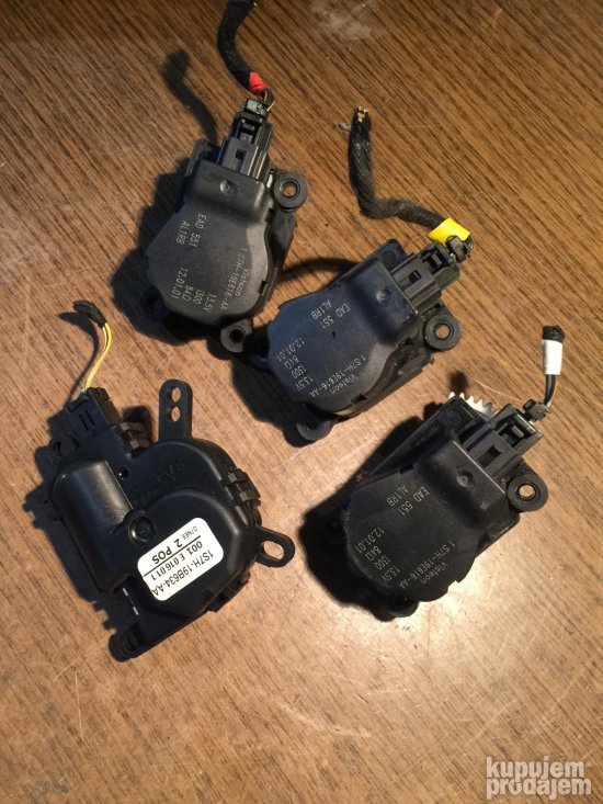 Motorici klapni grejanja Ford Mondeo Mk3 - KupujemProdajem