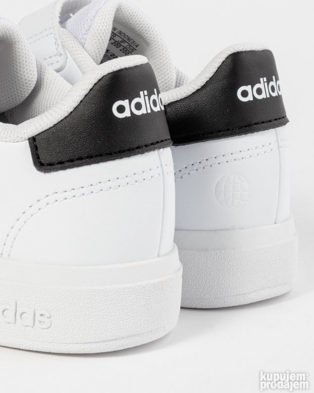 PLANETSPORT Decije patike Adidas - KupujemProdajem