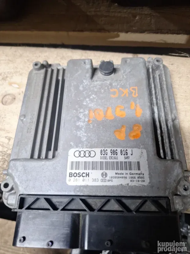 ECU motorni racunar. A3 8p. 03g906016J - KupujemProdajem