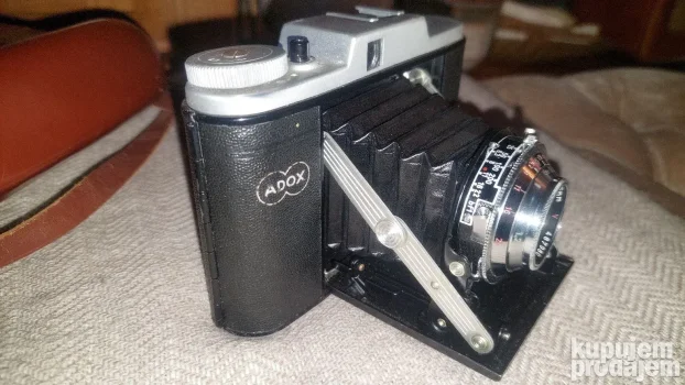 Fotoaparat Adox iz 60 godina - KupujemProdajem