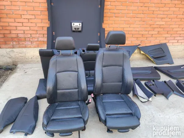 Sedista tapaciri crno nebo M enterijer bmw e81 - KupujemProdajem