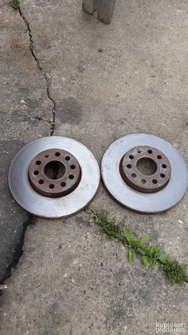 Diskovi za golf 5 - KupujemProdajem