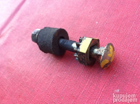 Šraf i matica zatezača alternatora za BMW e30 324d - KupujemProdajem