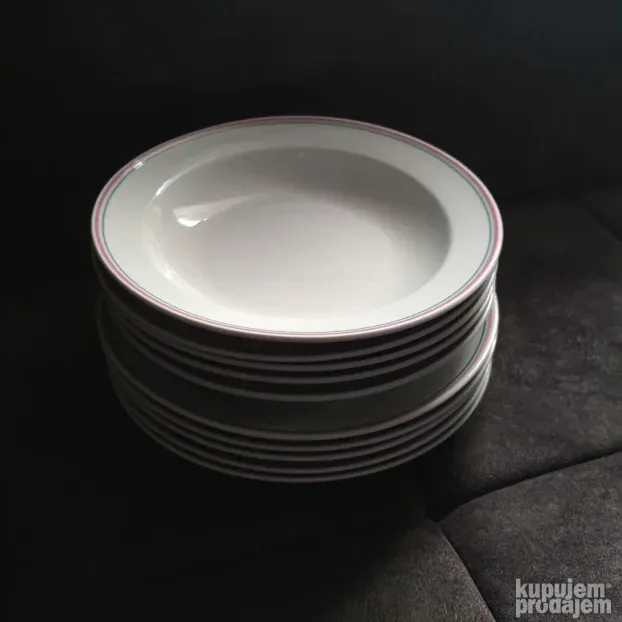 Zsolnay plitki i duboki tanjiri po pet komada - KupujemProdajem