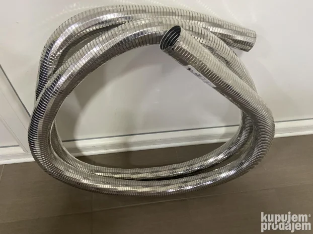 Gibljivo crevo za Agregat - KupujemProdajem