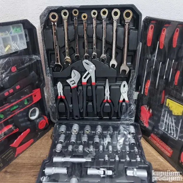 Kofer sa alatom - KupujemProdajem