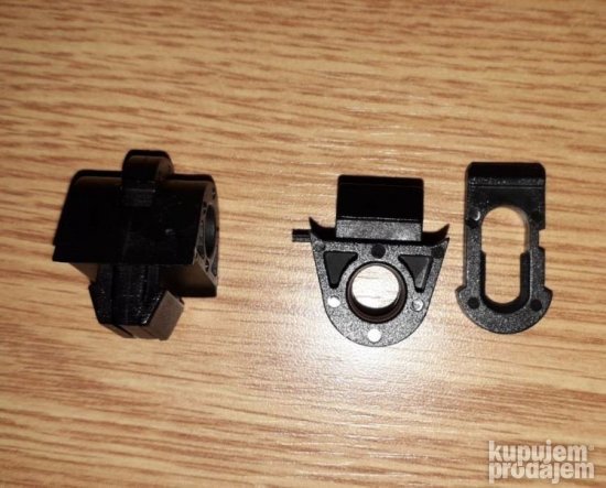 Zabica sipke haube Fiat Bravo 07- - KupujemProdajem