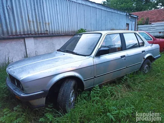 BMW e30 keder prednji desni suvozacev za auto sa 4 vrata - KupujemProdajem