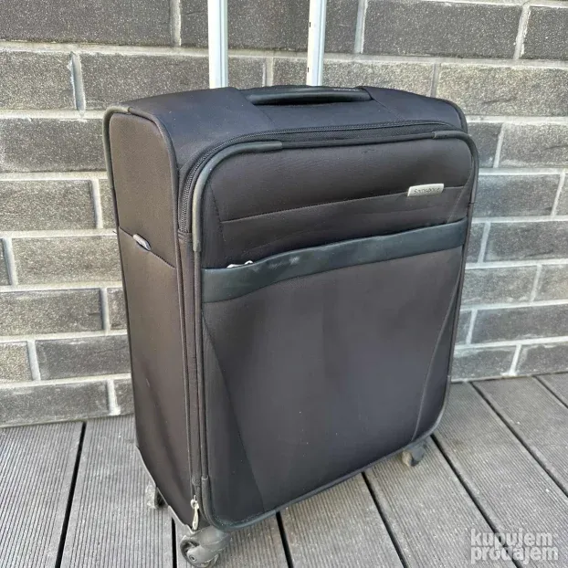 Samsonite kabinski kofer Carry On - KupujemProdajem