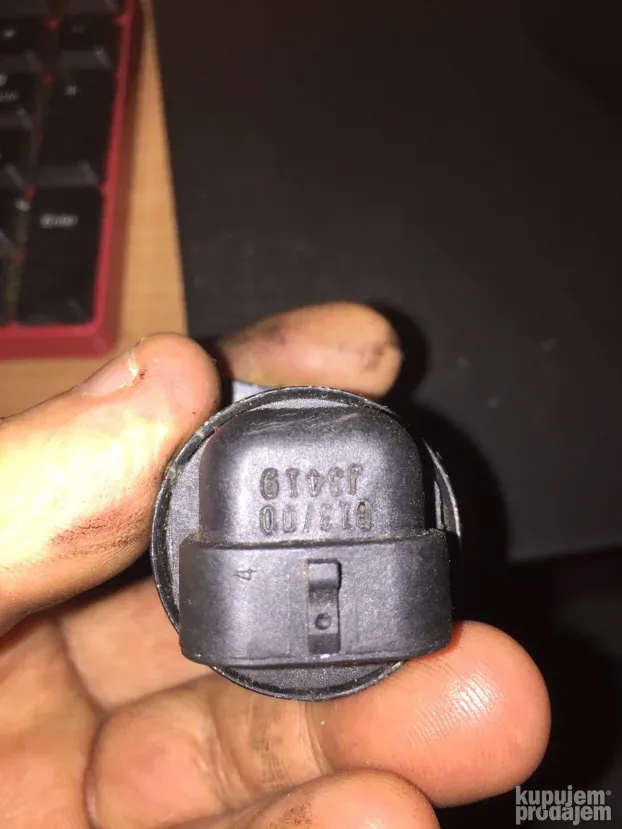 step motor za pezo 106-206 original USA-1.1 benzin - KupujemProdajem