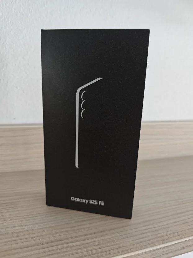 Samsung S25 FE 8/128gb JetBlack - Novo Vakum - - KupujemProdajem