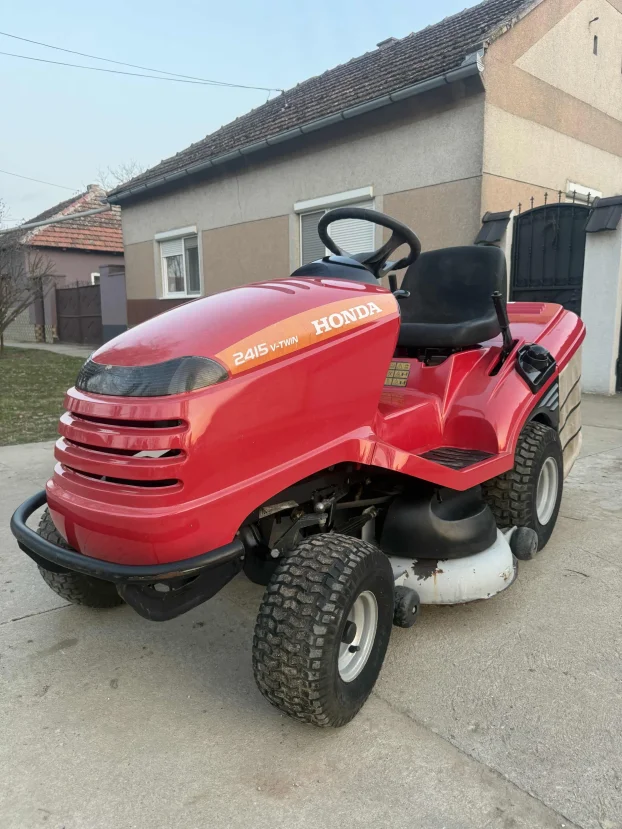 Traktor Kosilica Honda - KupujemProdajem