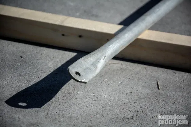 Kosnik - Pocinkovana Cev 216cm Za Plastenike - KupujemProdajem