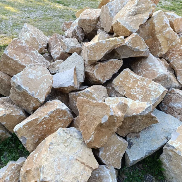 Ravnogorski ukrasni kamen za dvorište, zidanje, fontane, zid ...