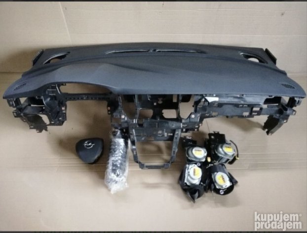 Instrument tabla Opel Astra K - KupujemProdajem