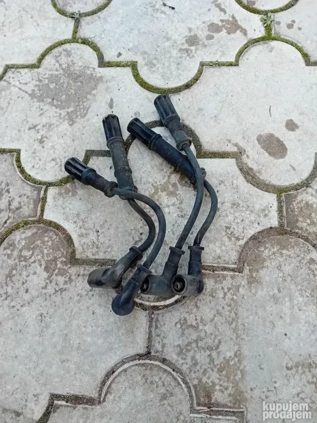 Kablovi za svećice Fiat Doblo 1.4 benzin 2005-2009 - KupujemProdajem