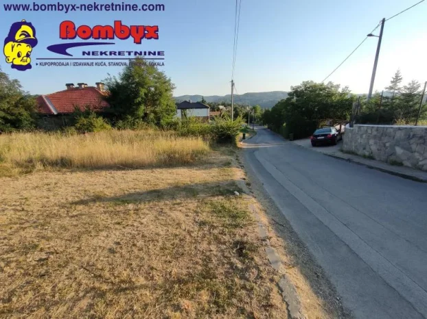 Građevinski plac 2000m Sr.Kamenica -Čardak Sonje Marinković Top ...