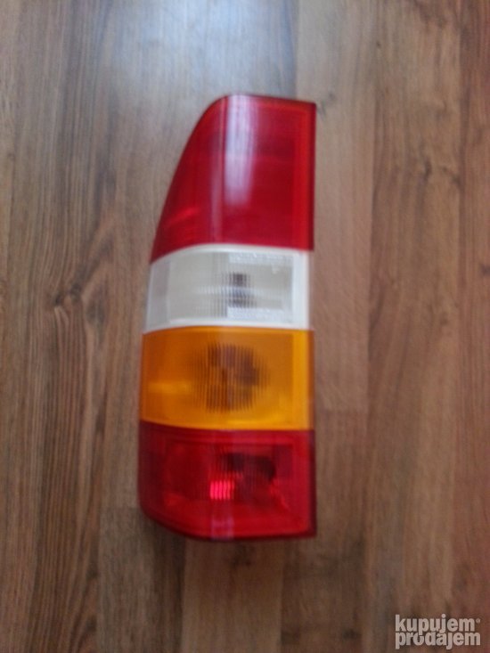 Stop svetlo Mercedes Sprinter 1995-2003 - KupujemProdajem