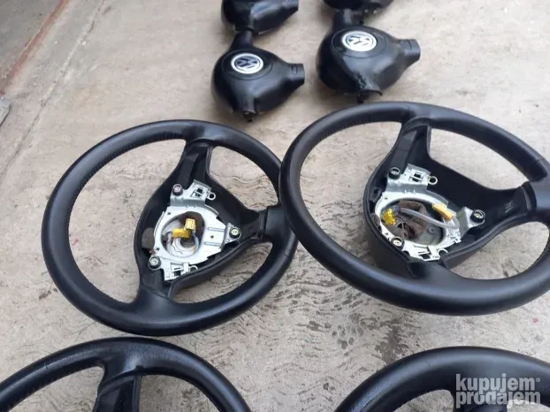 Trokraki volan golf 4 pasat b5.5 vw bora - KupujemProdajem