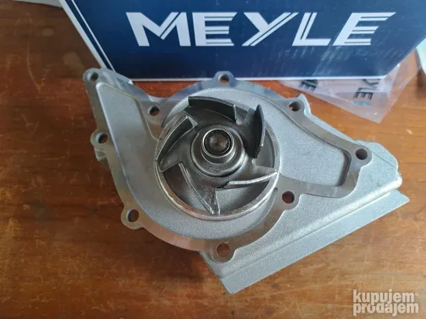 Pumpa za vodu Audi A8 D2 Audi A6 C4 2,8 - KupujemProdajem