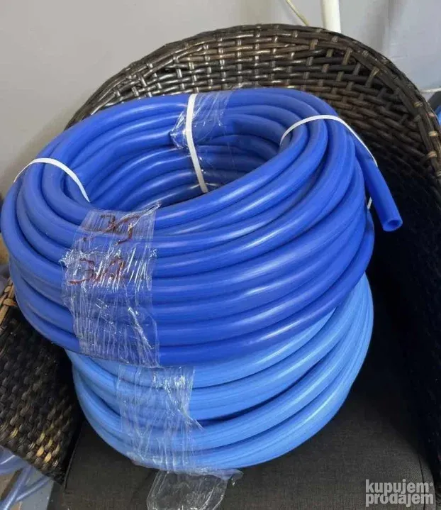 crevo za vodu / bastensko crevo / slauf - KupujemProdajem